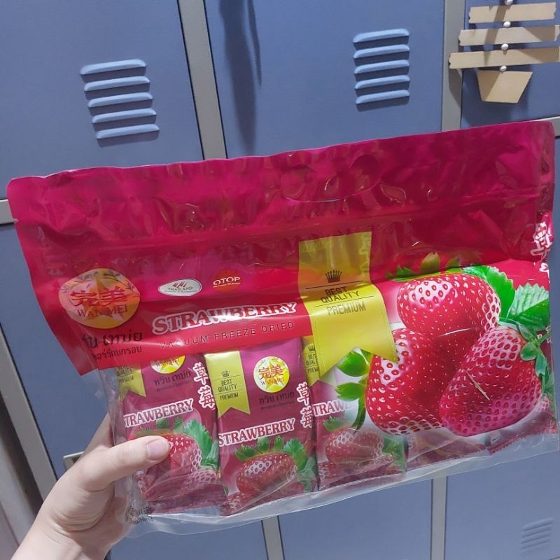 Jual wanmei wan mei manisan viral strawberry setobeli stroberi halal 1 ...