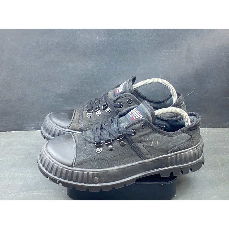 Jual Sepatu PALLADIUM (sepatu second) | Shopee Indonesia