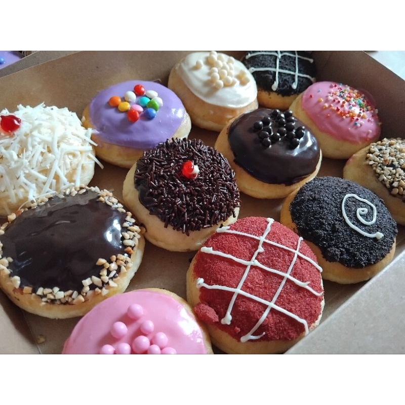 Jual Donat mini campur isi 12 (random) | Shopee Indonesia