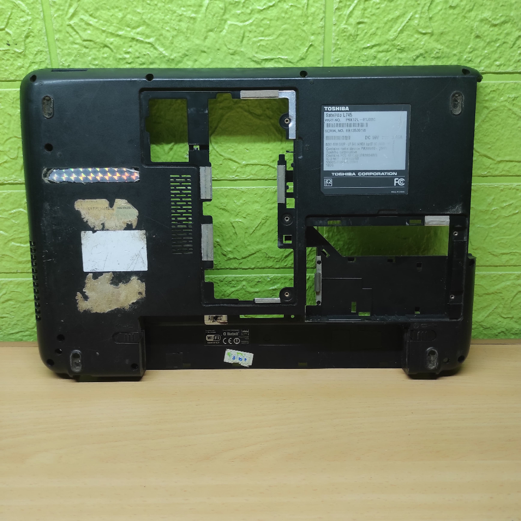 Jual Kesing Casing Bawah Bottom Case Laptop Toshiba Satellite L745 ...