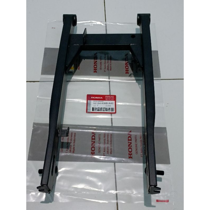 Jual SWING AREM KWB HONDA BLADE 110 OLD, REVO ABSOLUTE OLD, REVO FIT ...