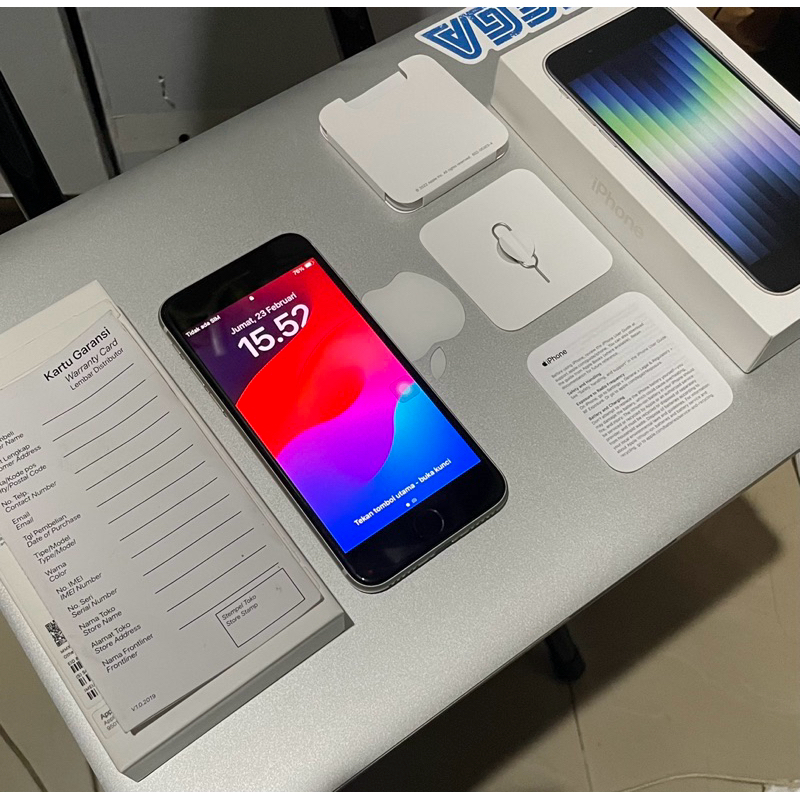 Jual IPHONE SE GEN 3 2022 128GB IBOX | Shopee Indonesia
