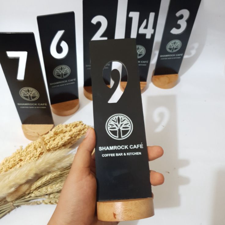 Jual Dipesan ya nomor meja cafe resto penanda meja cafe nomor bahan ACP ...