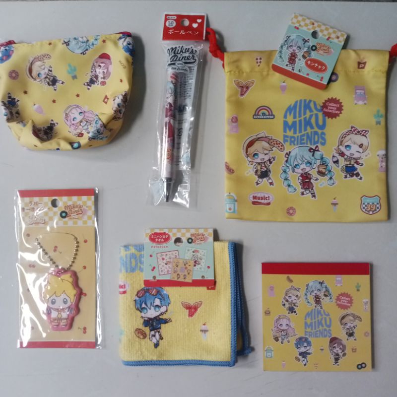 Jual daiso seria watts Japan - Tas serut , pernak pernik karakter miku ...