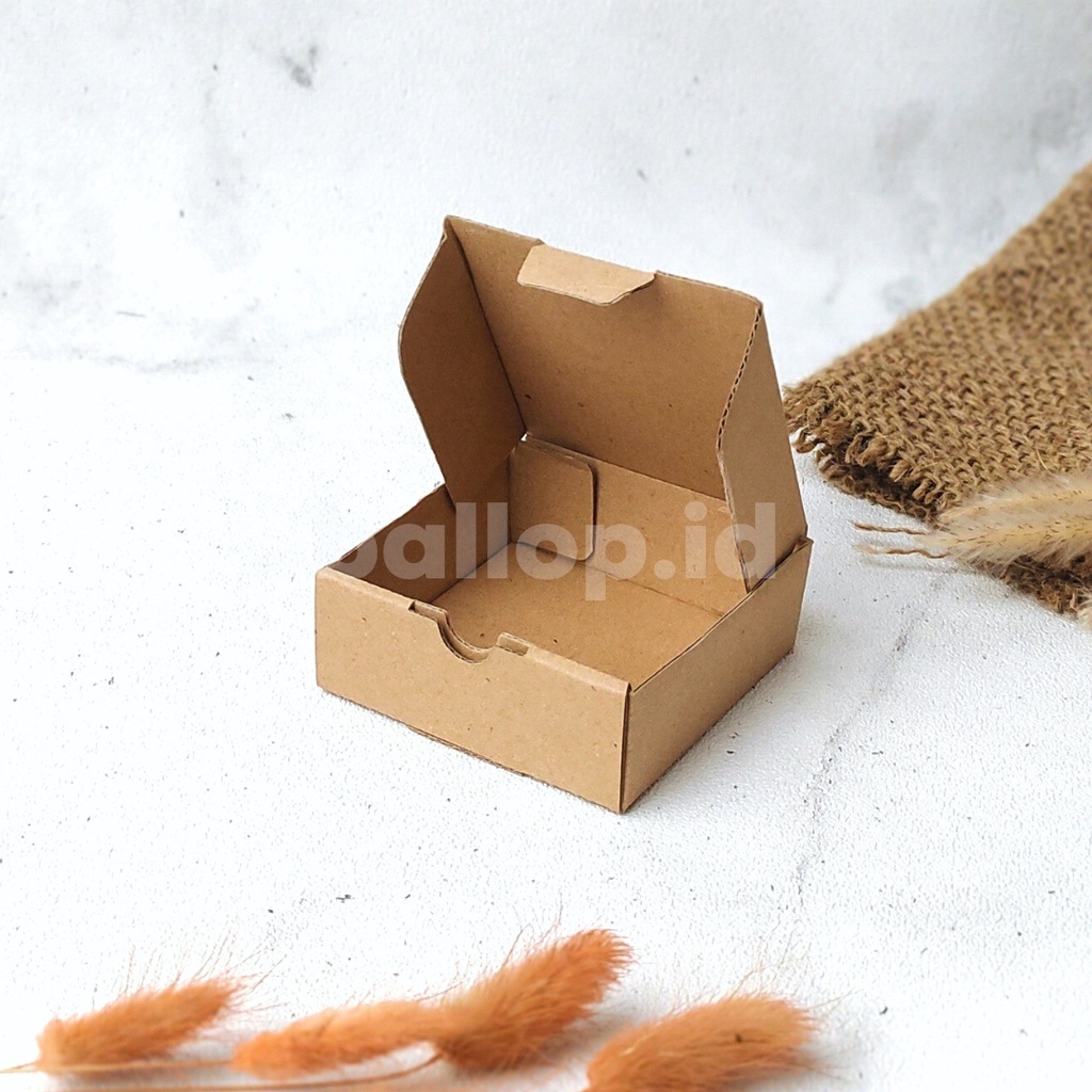 Jual Box Medali 3 cm / E-Flute Coklat Untuk Packaging Medali Hampers ...