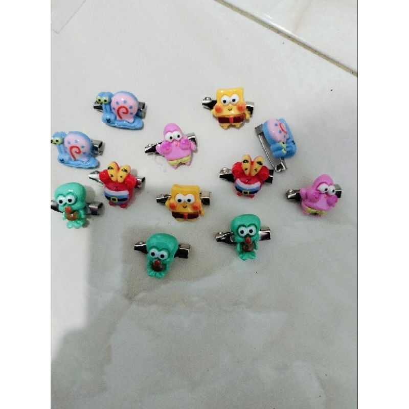 Jual Bros hijab Spongebob isi 12 pcs pin kerudung lusinan mini | Shopee ...