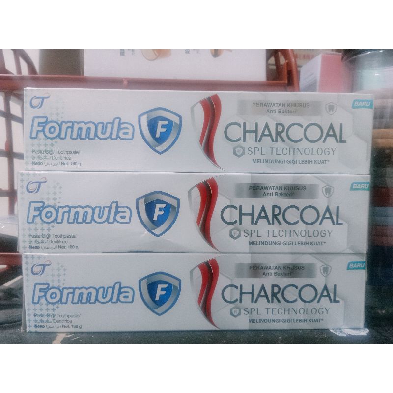 Jual FORMULA PASTA GIGI CHARCOAL ANTI BAKTERI 160g | Shopee Indonesia