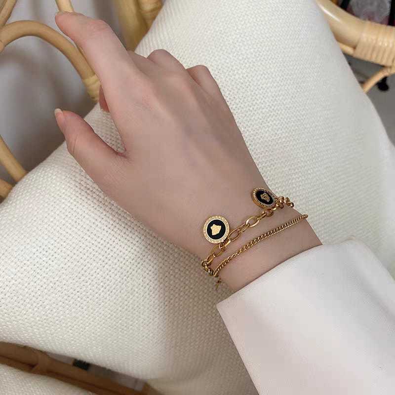 Jual Gelang Titanium Wanita Terbaru Model koin Dua layer | Shopee Indonesia