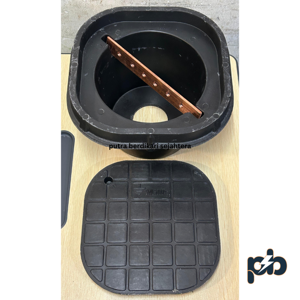 Jual Box Control Grounding Hitam + Busbar / Bak Kontrol Grounding Hitam ...