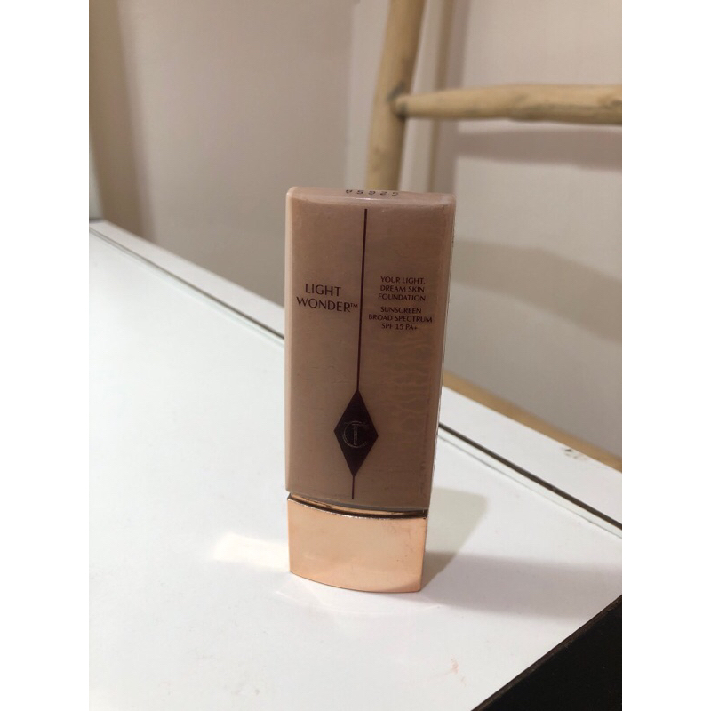 Jual Botol kosong foundation Charlotte Tilbury shade 6 original ...