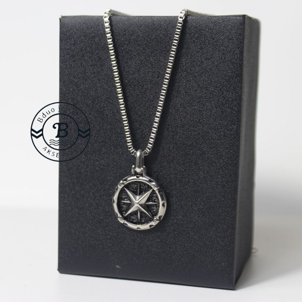 Jual kalung dan liontin kompas titatanium pria anti karat dan tidak ...