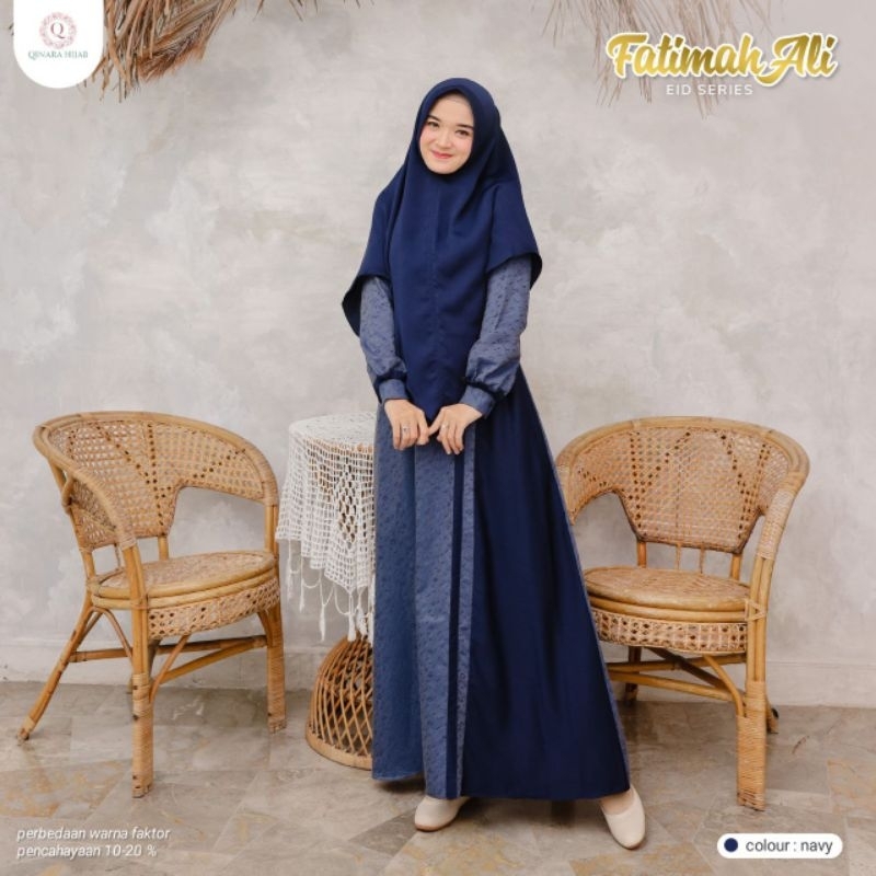 Jual Fatimah ali by qinara hijab Ready stok (Warna navy) | Shopee Indonesia
