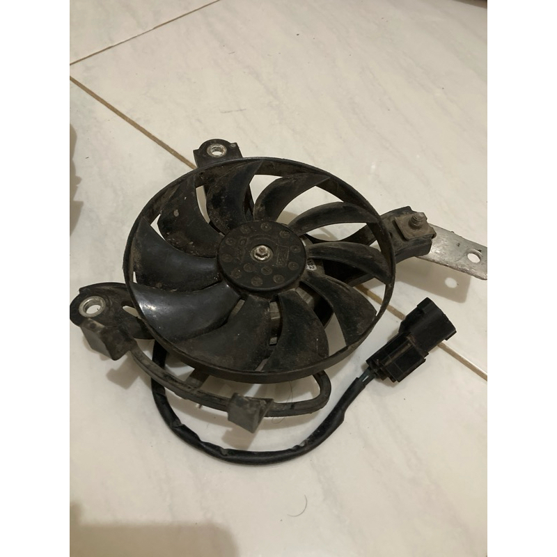 Jual kipas radiator cbr 250 KYJ | Shopee Indonesia
