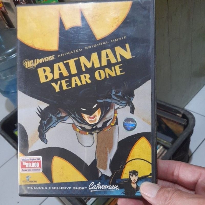 Jual dvd dc universe animate original Batman Year One | Shopee Indonesia