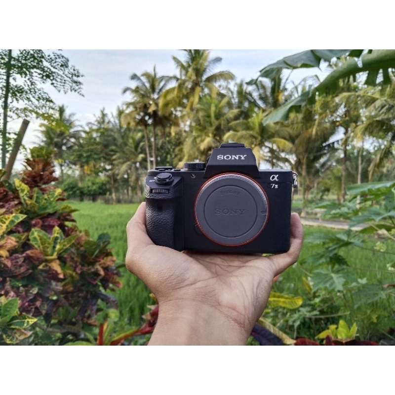Jual Kamera Sony a7ii (mark 2) fullset box LIKE NEW Sc 5k | Shopee ...