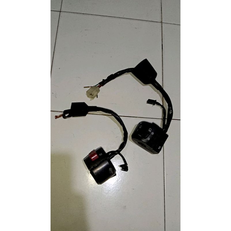 Jual holder saklar kiri & kanan klx dtracker 150cc | Shopee Indonesia