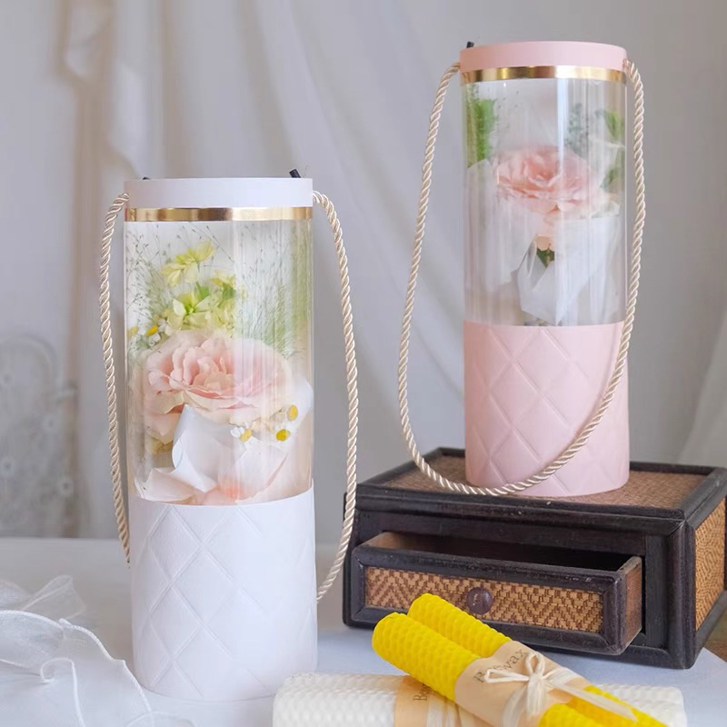 Jual Round flower box tabung + tali / Kotak tabung mika tube tenteng ...