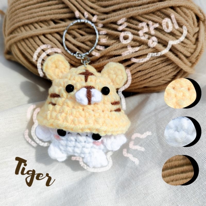Jual Gantungan kunci rajut bayi jamur/ gaci rajut lucu/ crochet ...
