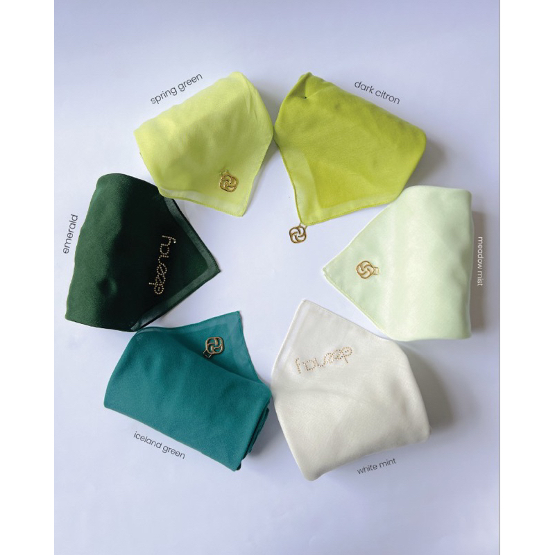 Jual Deenay Liza Logo Baru - hijab polos | Shopee Indonesia