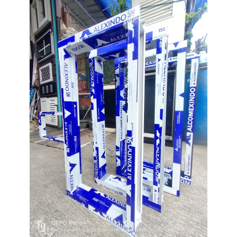 Jual JENDELA ALUMINIUM 80X40 TERLARIS/JENDELA KACA/JENDELA BOVENLI ...