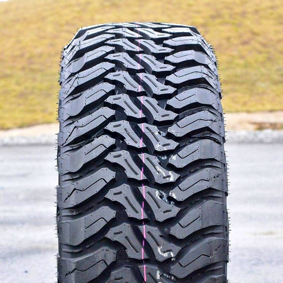 Jual Ban Mobil Offroad MT Ring 18 Untu Pajero Fortuner Ukuran 265/60 ...