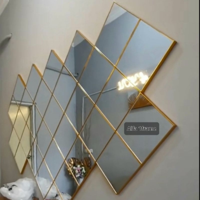 Jual Dekorasi Cermin Dinding tempel,persegi fiber frame(20×20)cm ...