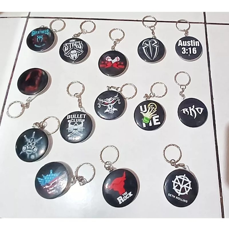 Jual PRO WRESTLING KEYCHAIN OR PINS - WWE NJPW AEW | Shopee Indonesia