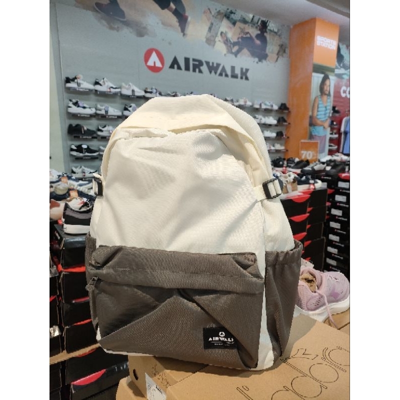 Jual AIRWALK BRIANDA BACKPACK SPORTS CASUAL | Shopee Indonesia