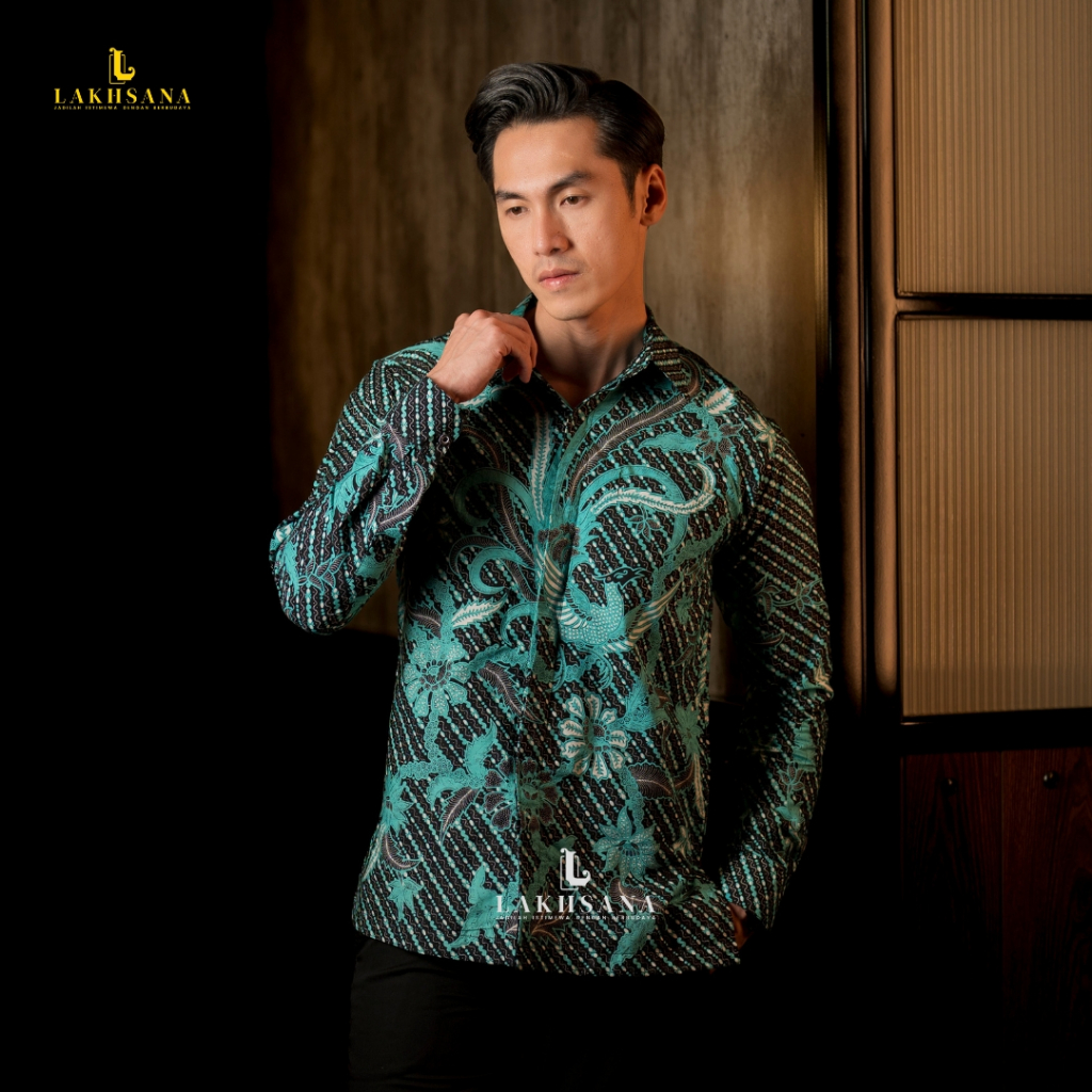 Jual Lakhsana Batik Tulis Motif Raja Mint - Kemeja Batik Tulis Premium ...