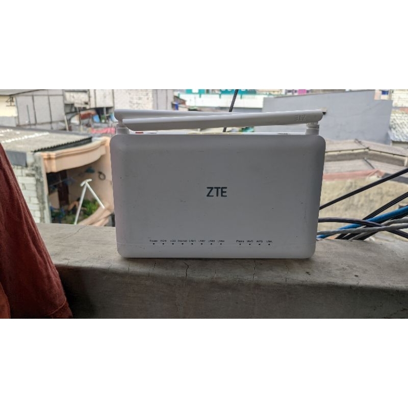 Jual Zte 670L Bekas mulus | Shopee Indonesia