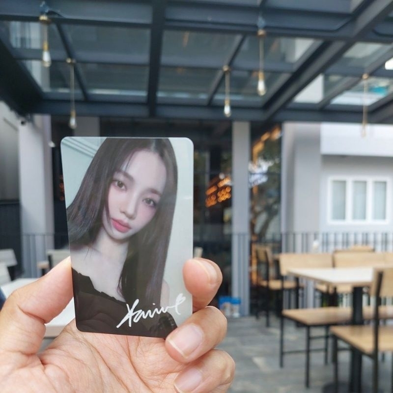 Jual KARINA AESPA X " CHIC MAGAZINE JAN 2024 ISSUE " B2 Version ...