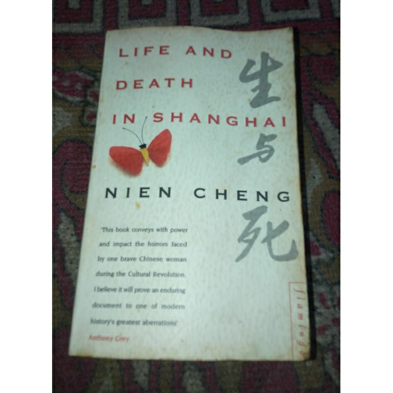 Jual buku life and death in Shanghai nien cheng | Shopee Indonesia