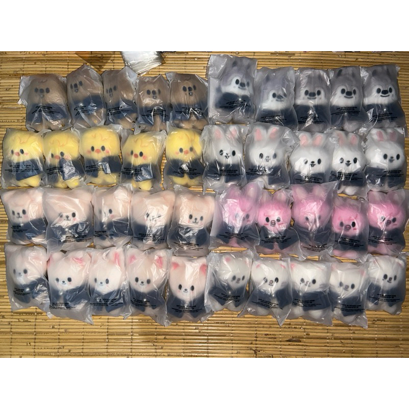 Jual ready stock skzoo 10 cm magic school stray kids wolfchan leebit ...