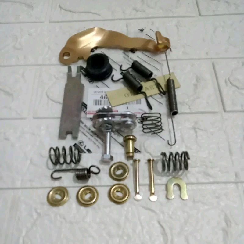 Jual Setelan Rem Tangan Dyna HT 130 Hino Dutro lever kit hand brake ...
