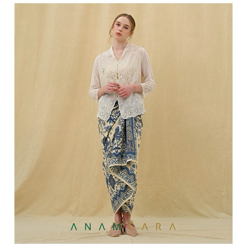 Jual Aira Kebaya-Promo | Kebaya Encim Katun Vintage Modern/Bordir Bunga ...