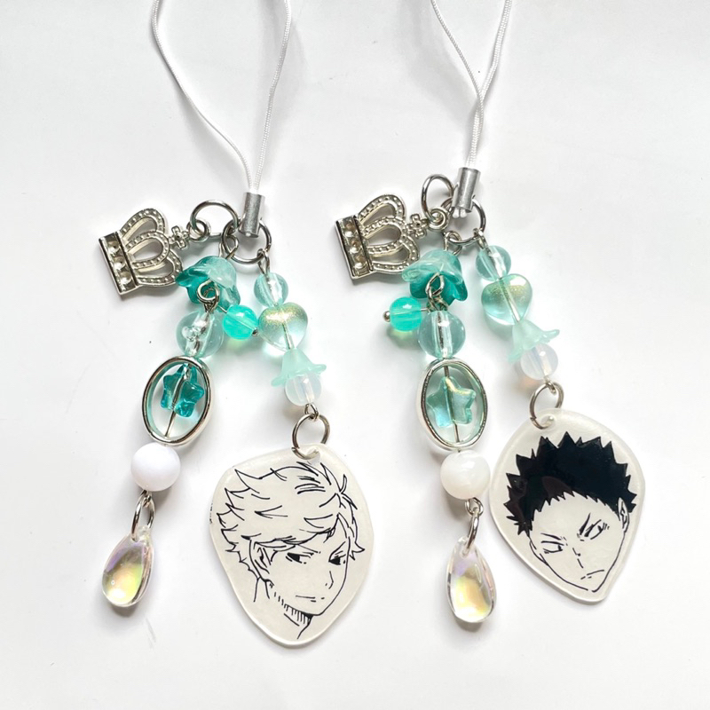 Jual Haikyuu Aoba Johsai High Charm | Oikawa Toru | Hajime Iwaizumi ...