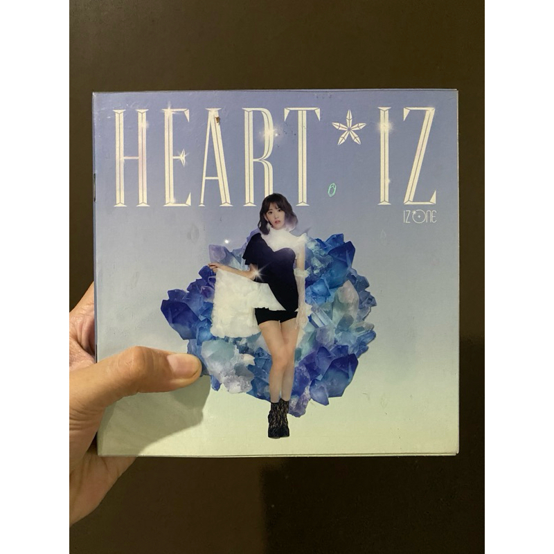 Jual Album IZONE HEARTIZ - Sakura | Shopee Indonesia