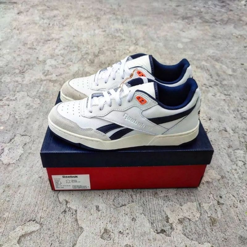 Jual REEBOK BB 4000 II UNISEX " WHITE/ NAVY ( IE6832 100% ORIGINAL ...