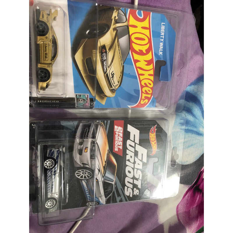Jual Hot Wheels Nissan Skyline R-34 FNF & Silvia s15 gold | Shopee ...