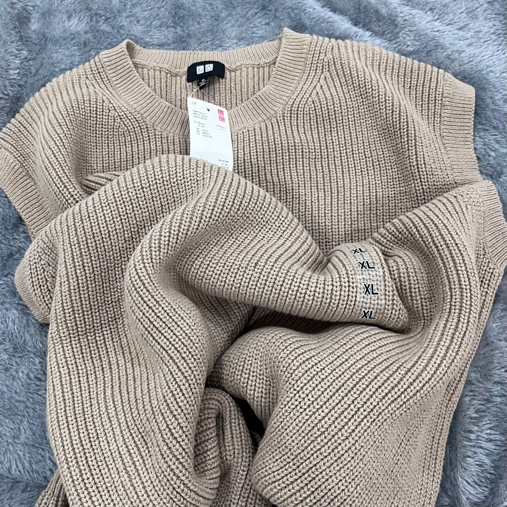 Jual Uniqlo Original knit rompi rajut vest (XL) | Shopee Indonesia