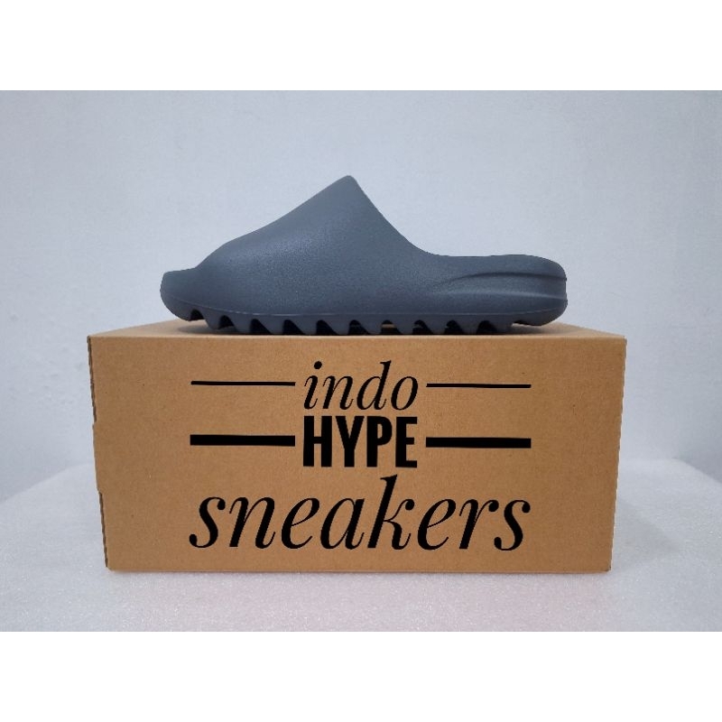 Jual Sandal Adidas Yeezy Slide SLATE GREY | Shopee Indonesia