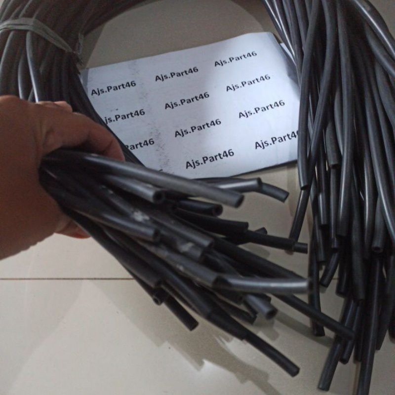 Jual 1 meter selang karet selang vacum radiator sintetis 3mm x 7mm ...