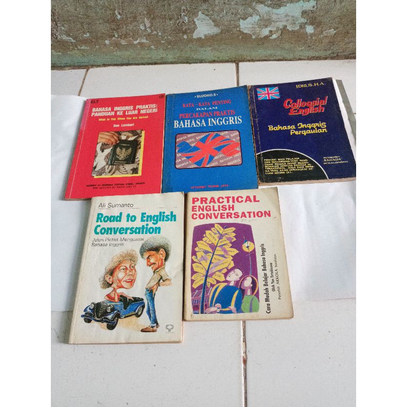Jual BAHASA INGGRIS PRAKTIS PANDUAN KE LUAR NEGERI, KATA KATA PENTING ...