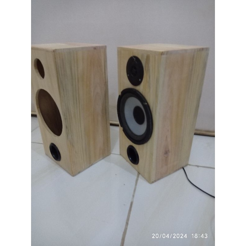 Jual box speaker 6 inch plus lubang twiter | Shopee Indonesia