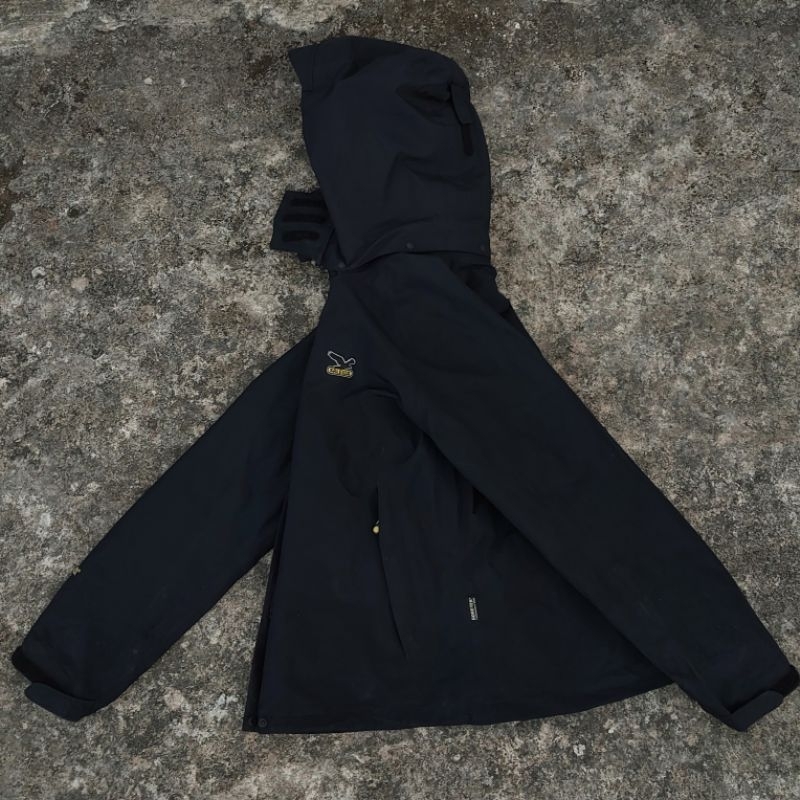 Jual Salewa Goretex Gorpcore Jaket (NEGO) | Shopee Indonesia