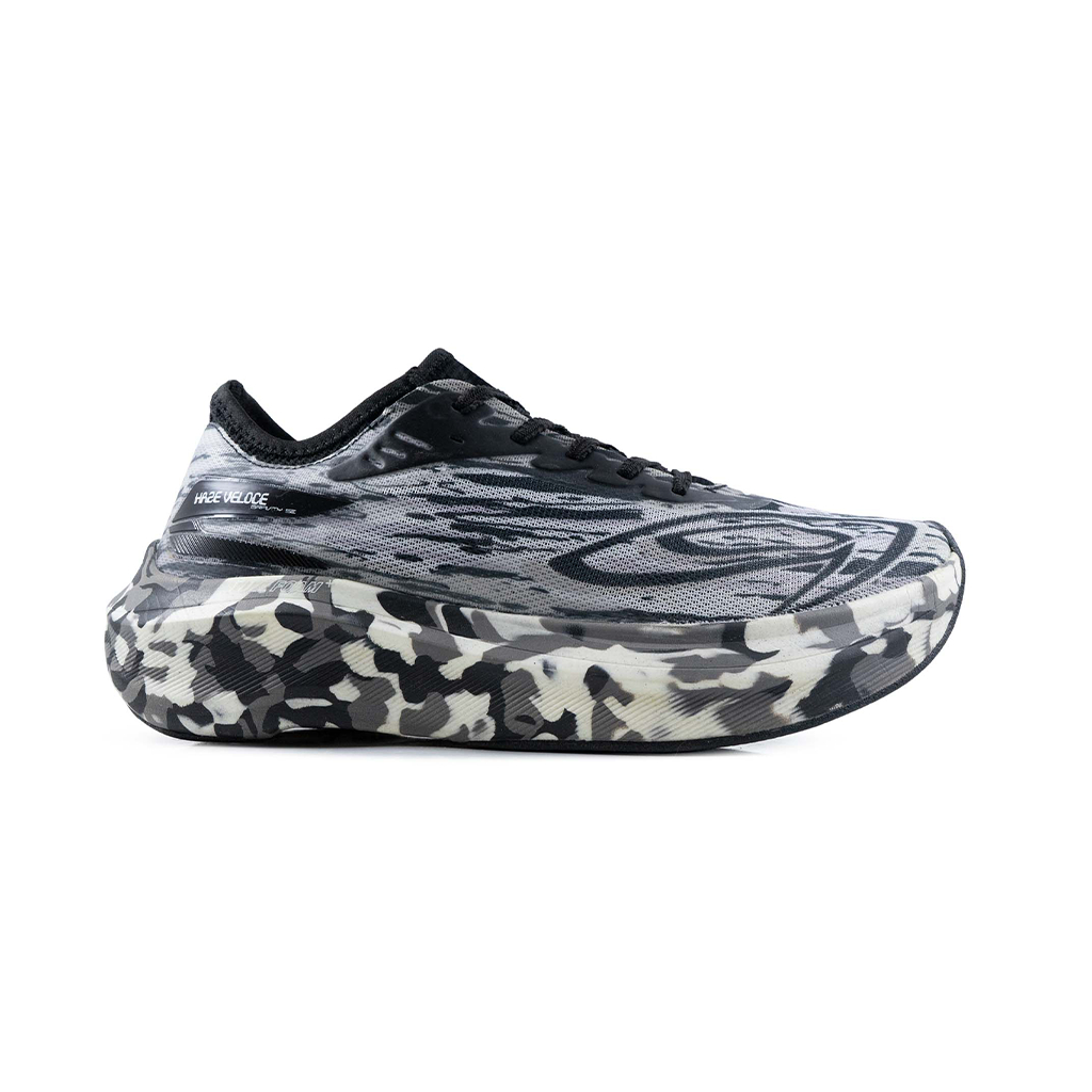 Jual Sepatu Running 910 Haze Veloce Gravity - Hitam Putih Orange ...