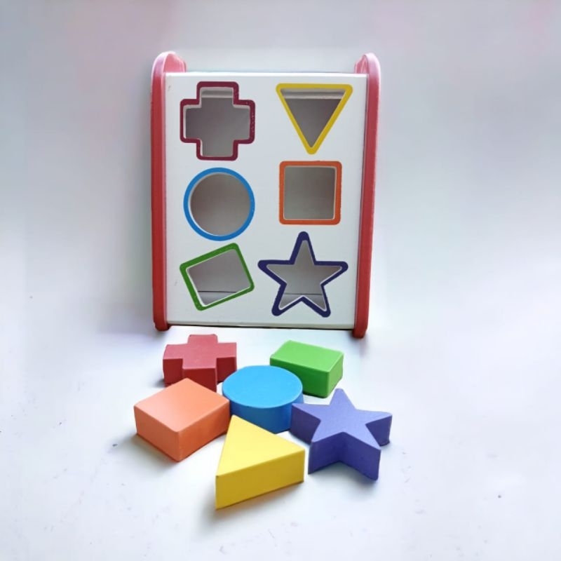 Jual Mainan Edukasi Sorting Box Kayu 6 Bentuk -Sleding Geometri Box ...