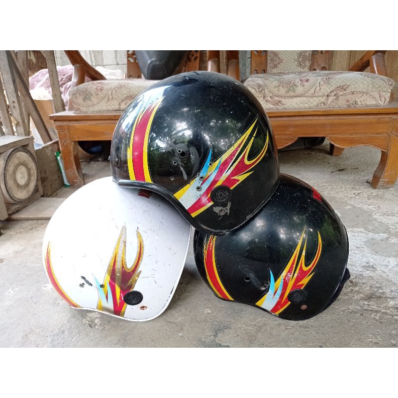 Jual helm jadul Yamaha (bahan) | Shopee Indonesia