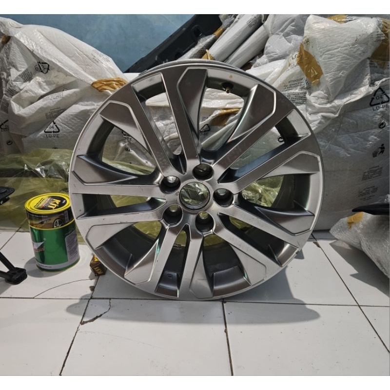Jual Velg Mobil Original Toyota Innova Zenix R18 | Shopee Indonesia