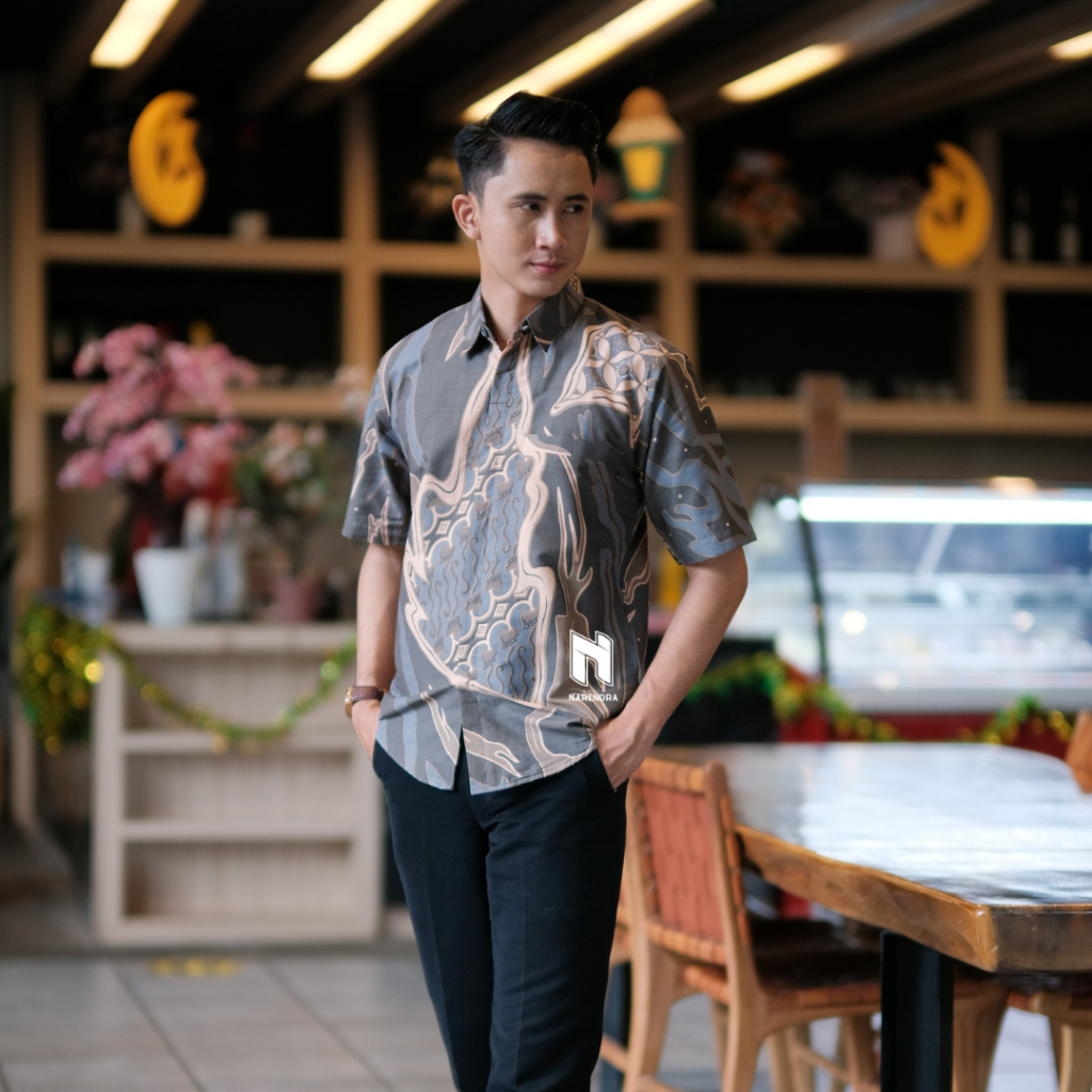 Jual Batik Narendra | Kemeja Batik Pria Alusan Modern Slimfit Anak Muda Lengan Pendek Motif ...